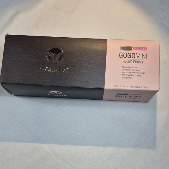 Calista Gogo Mini Round brush | Accessories | Calista Gogo Mini Round ...